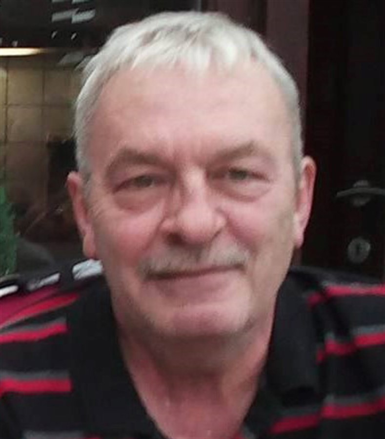 Guy MOLLET († 04/11/2022) | Inmemoriam